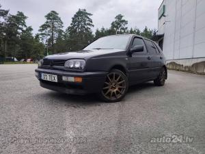 Melns Volkswagen Golf 1993 Tallina, ar dzinēja tilpumu 1.80 L un nobraukumu 290 tūkst. km par 600 €, foto 5 vietnē AUTOMOTO.COM.LV