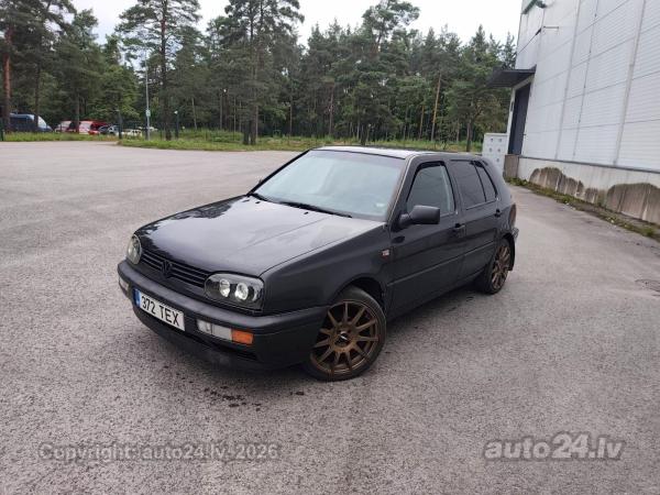Melns Volkswagen Golf 1993 Tallina, ar dzinēja tilpumu 1.80 L un nobraukumu 290 tūkst. km par 600 €, foto 5 vietnē AUTOMOTO.COM.LV