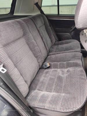 Melns Volkswagen Golf 1993 Tallina, ar dzinēja tilpumu 1.80 L un nobraukumu 290 tūkst. km par 600 €, foto 13 vietnē AUTOMOTO.COM.LV