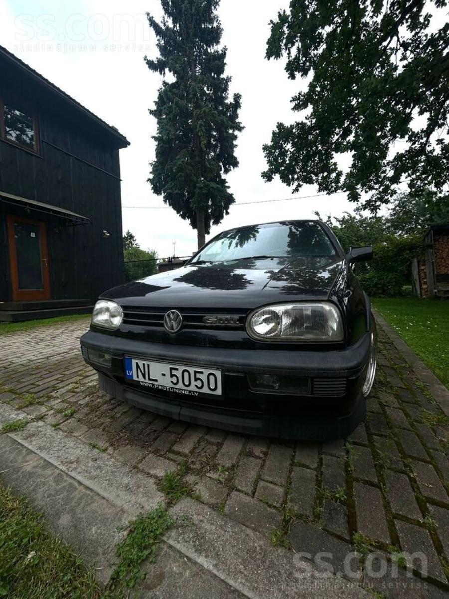 Black Volkswagen Golf 1994 in Riga, with an engine capacity of 2.00 L and mileage of 0 thousand km for 7800 €, photo 1 on AUTOMOTO.COM.LV