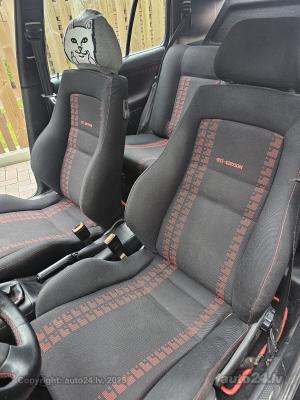 Black Volkswagen Golf 1994 in Tallinn, with an engine capacity of 2.00 L and mileage of 0 thousand km for 4000 €, photo 13 on AUTOMOTO.COM.LV