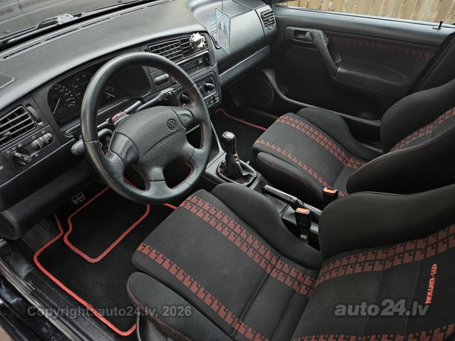 Black Volkswagen Golf 1994 in Tallinn, with an engine capacity of 2.00 L and mileage of 0 thousand km for 4000 €, photo 15 on AUTOMOTO.COM.LV