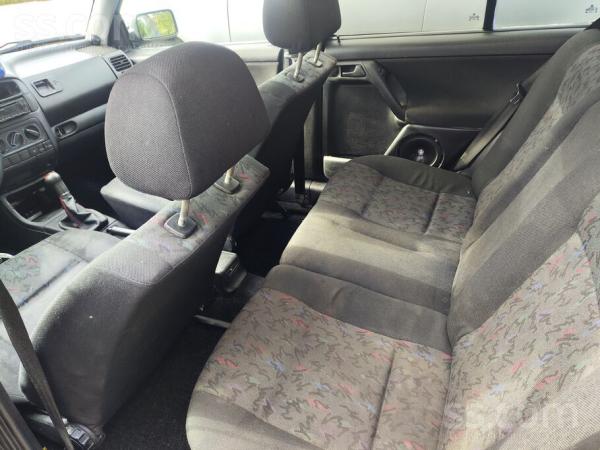 Volkswagen Golf 1995 Daugavpils vietnÄ Melns Volkswagen Golf 1995 Daugavpils, ar dzinÄja tilpumu 1.90 L un nobraukumu 120 tÅ«kst. km par 700 ā¬, foto 7 vietnÄ AUTOMOTO.COM.LV