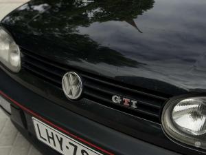 Black Volkswagen Golf 1996 in Rokiskis, with an engine capacity of 2.00 L and mileage of 320 thousand km for 2650 €, photo 13 on AUTOMOTO.COM.LV