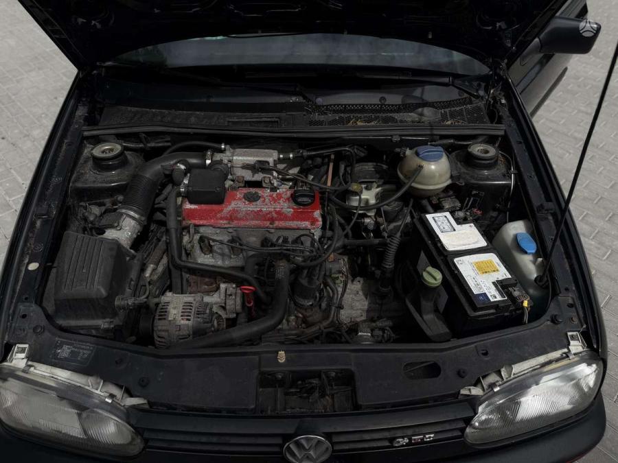 Black Volkswagen Golf 1996 in Rokiskis, with an engine capacity of 2.00 L and mileage of 320 thousand km for 2650 €, photo 30 on AUTOMOTO.COM.LV