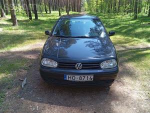 Melns Volkswagen Golf 1998 Daugavpils, ar dzinēja tilpumu 1.40 L un nobraukumu 234 tūkst. km par 2650 €, foto 1 vietnē AUTOMOTO.COM.LV