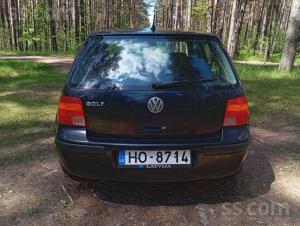 Melns Volkswagen Golf 1998 Daugavpils, ar dzinēja tilpumu 1.40 L un nobraukumu 234 tūkst. km par 2650 €, foto 5 vietnē AUTOMOTO.COM.LV
