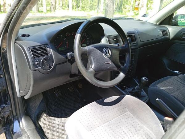 Melns Volkswagen Golf 1998 Daugavpils, ar dzinēja tilpumu 1.40 L un nobraukumu 234 tūkst. km par 2650 €, foto 9 vietnē AUTOMOTO.COM.LV