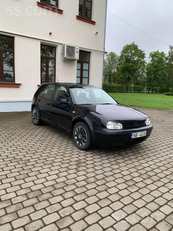 Black Volkswagen Golf 1998 in Jelgava, with an engine capacity of 1.90 L and mileage of 352 thousand km for 1250 €, photo 1 on AUTOMOTO.COM.LV