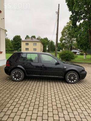 Melns Volkswagen Golf 1998 Jelgava, ar dzinēja tilpumu 1.90 L un nobraukumu 352 tūkst. km par 1250 €, foto 4 vietnē AUTOMOTO.COM.LV