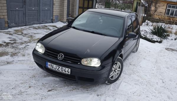 Melns Volkswagen Golf 1998 Panevēža, ar dzinēja tilpumu 1.90 L un nobraukumu 381 tūkst. km par 750 €, foto 1 vietnē AUTOMOTO.COM.LV