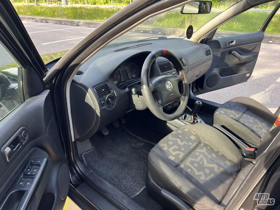Black Volkswagen Golf 1998 in Klaipeda, with an engine capacity of 1.90 L and mileage of 254 thousand km for 1500 €, photo 8 on AUTOMOTO.COM.LV