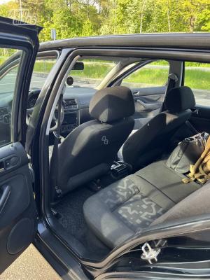 Black Volkswagen Golf 1998 in Klaipeda, with an engine capacity of 1.90 L and mileage of 254 thousand km for 1500 €, photo 9 on AUTOMOTO.COM.LV