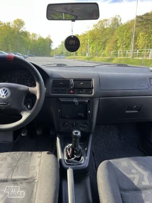 Black Volkswagen Golf 1998 in Klaipeda, with an engine capacity of 1.90 L and mileage of 254 thousand km for 1500 €, photo 11 on AUTOMOTO.COM.LV