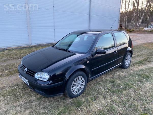 Black Volkswagen Golf 1998 in Valmiera, with an engine capacity of 1.60 L and mileage of 0 thousand km for 600 €, photo 2 on AUTOMOTO.COM.LV