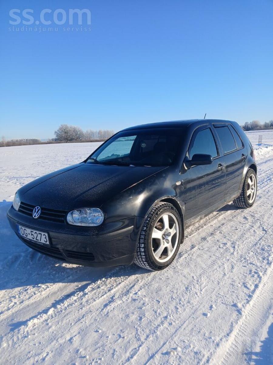 Melns Volkswagen Golf 1998 Talsi, ar dzinēja tilpumu 1.40 L un nobraukumu 350 tūkst. km par 1190 €, foto 1 vietnē AUTOMOTO.COM.LV