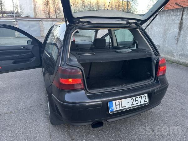 Melns Volkswagen Golf 1998 Rīga, ar dzinēja tilpumu 1.90 L un nobraukumu 349 tūkst. km par 1100 €, foto 6 vietnē AUTOMOTO.COM.LV