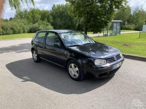 Черный Фольксваген Гольф 1998 в Ионава, объемом двигателя 1.90 л и пробегом 400 тыс. км за 850 €, фото 4 на AUTOMOTO.COM.LV