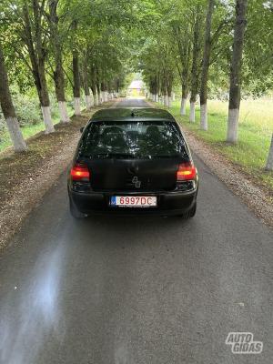 Black Volkswagen Golf 1998 in Panevezys, with an engine capacity of 1.90 L and mileage of 450 thousand km for 850 €, photo 3 on AUTOMOTO.COM.LV