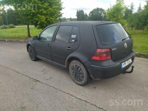 Black Volkswagen Golf 1998 in Rezekne, with an engine capacity of 1.90 L and mileage of 465 thousand km for 800 €, photo 5 on AUTOMOTO.COM.LV