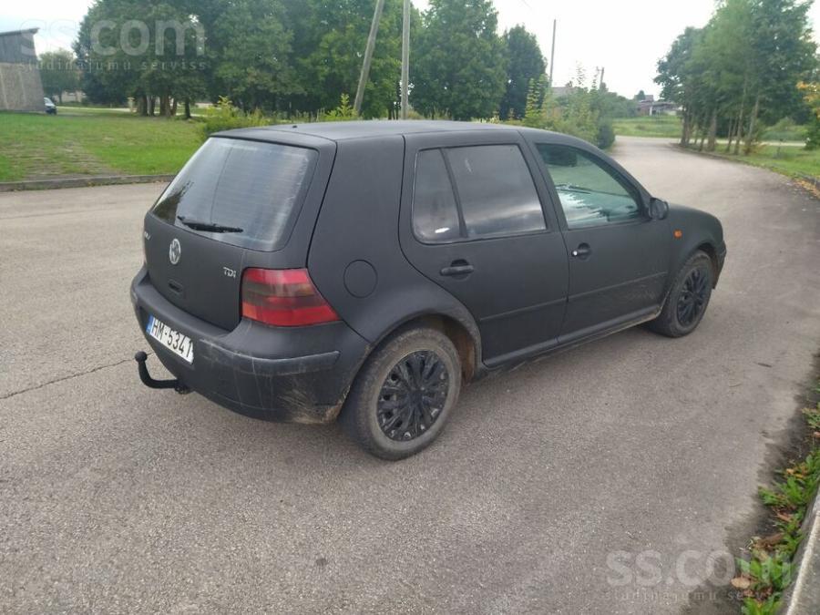 Black Volkswagen Golf 1998 in Rezekne, with an engine capacity of 1.90 L and mileage of 465 thousand km for 800 €, photo 6 on AUTOMOTO.COM.LV