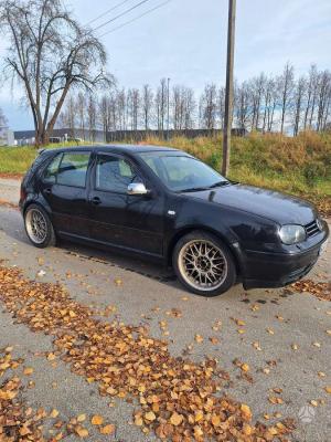 Black Volkswagen Golf 1999 in Kaunas, with an engine capacity of 1.90 L and mileage of 240 thousand km for 1150 €, photo 4 on AUTOMOTO.COM.LV