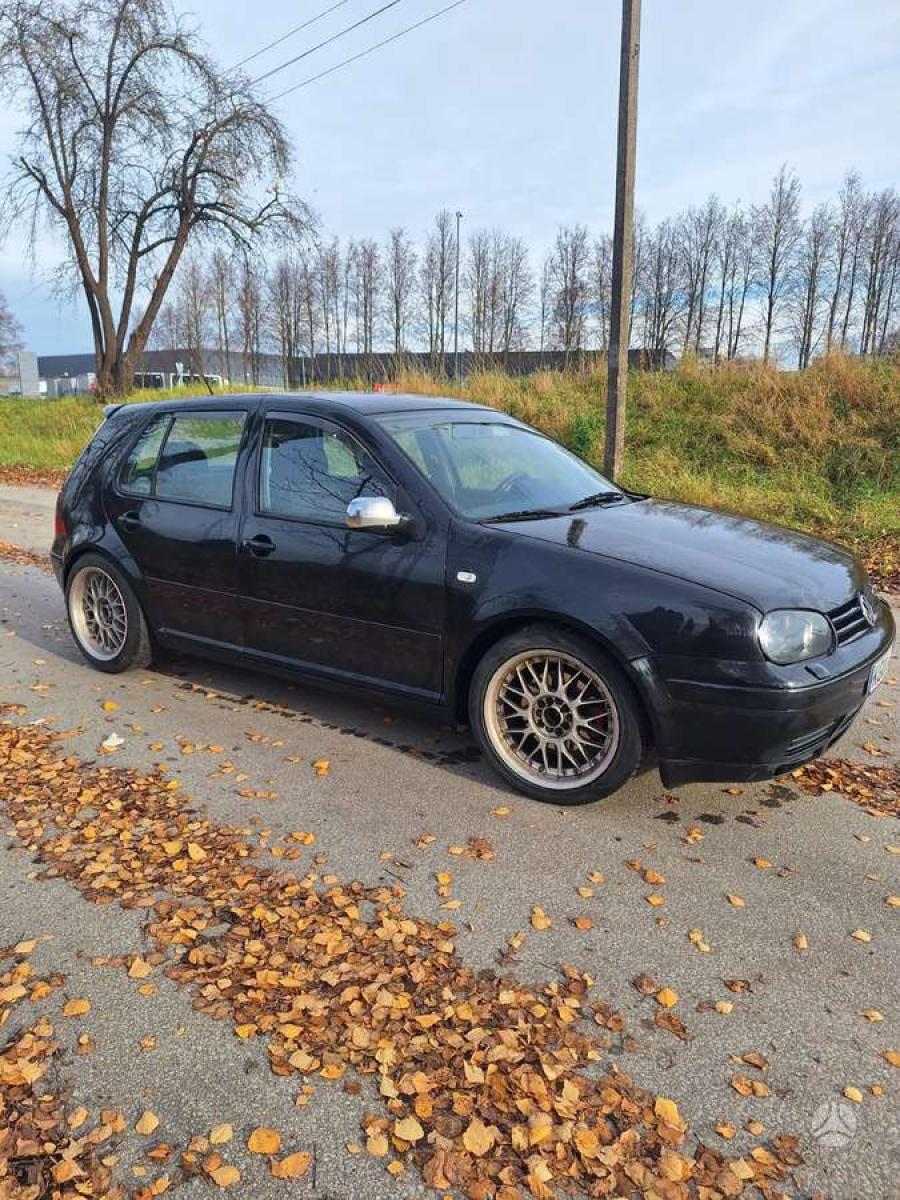 Black Volkswagen Golf 1999 in Kaunas, with an engine capacity of 1.90 L and mileage of 240 thousand km for 1150 €, photo 4 on AUTOMOTO.COM.LV