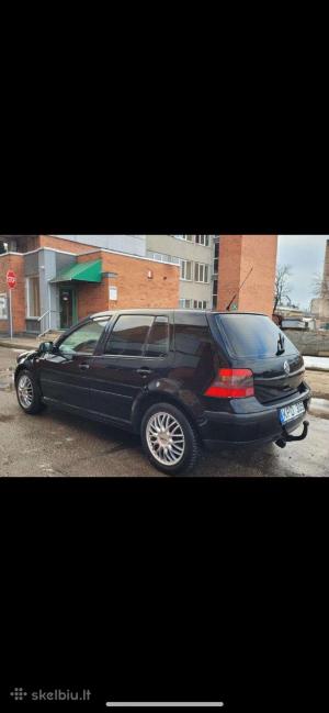 Black Volkswagen Golf 1999 in Siauliai, with an engine capacity of 1.90 L and mileage of 355 thousand km for 1200 €, photo 2 on AUTOMOTO.COM.LV