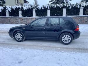 Melns Volkswagen Golf 1999 Viļņa, ar dzinēja tilpumu 1.90 L un nobraukumu 320 tūkst. km par 1300 €, foto 8 vietnē AUTOMOTO.COM.LV