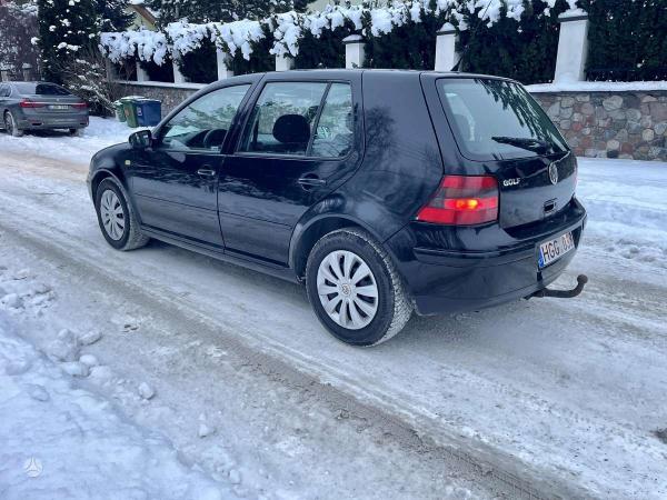 Black Volkswagen Golf 1999 in Vilnius, with an engine capacity of 1.90 L and mileage of 320 thousand km for 1300 €, photo 7 on AUTOMOTO.COM.LV