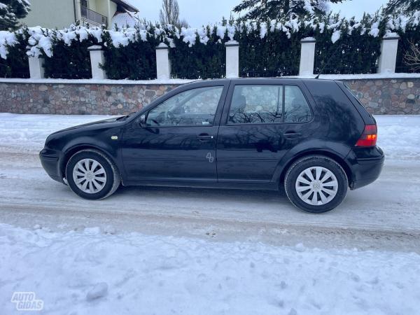 Melns Volkswagen Golf 1999 Viļņa, ar dzinēja tilpumu 1.90 L un nobraukumu 320 tūkst. km par 1300 €, foto 8 vietnē AUTOMOTO.COM.LV