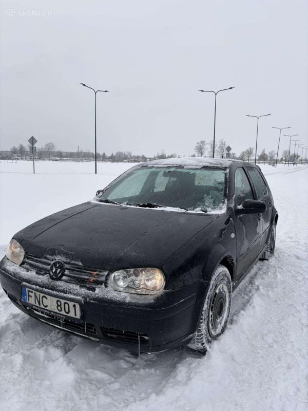 Melns Volkswagen Golf 1999 Ukmergė, ar dzinēja tilpumu 1.90 L un nobraukumu 389 tūkst. km par 600 €, foto 3 vietnē AUTOMOTO.COM.LV