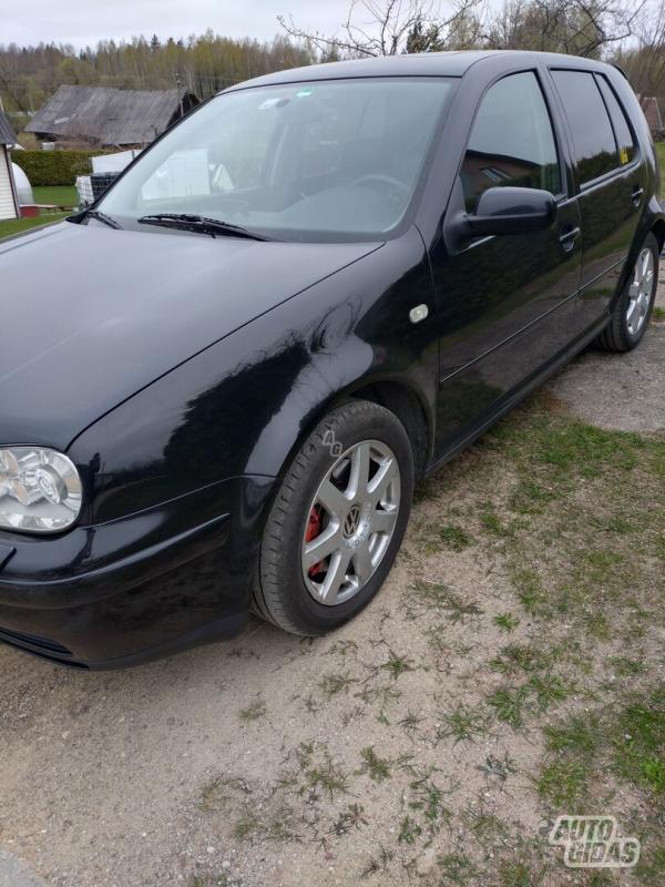 Black Volkswagen Golf 1999 in Utena, with an engine capacity of 2.80 L and mileage of 210 thousand km for 3500 €, photo 5 on AUTOMOTO.COM.LV