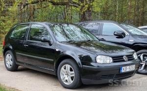 Black Volkswagen Golf 1999 in Jurmala, with an engine capacity of 1.60 L and mileage of 275 thousand km for 1800 €, photo  on AUTOMOTO.COM.LV