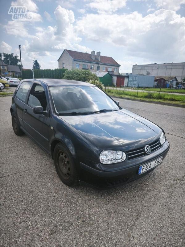 Black Volkswagen Golf 1999 in Kaunas, with an engine capacity of 1.90 L and mileage of 255 thousand km for 300 €, photo 3 on AUTOMOTO.COM.LV