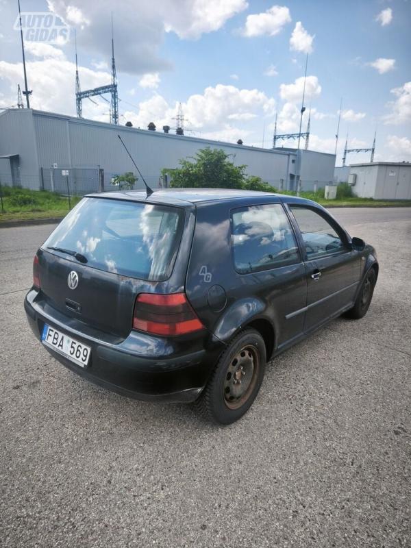 Black Volkswagen Golf 1999 in Kaunas, with an engine capacity of 1.90 L and mileage of 255 thousand km for 300 €, photo 4 on AUTOMOTO.COM.LV
