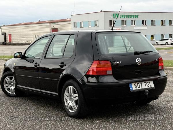 Melns Volkswagen Golf 1999 Tartu, ar dzinēja tilpumu 1.60 L un nobraukumu 293 tūkst. km par 1499 €, foto 2 vietnē AUTOMOTO.COM.LV