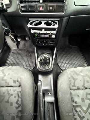 Melns Volkswagen Golf 1999 Tartu, ar dzinēja tilpumu 1.60 L un nobraukumu 293 tūkst. km par 1499 €, foto 10 vietnē AUTOMOTO.COM.LV