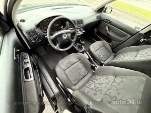 Melns Volkswagen Golf 1999 Tartu, ar dzinēja tilpumu 1.60 L un nobraukumu 293 tūkst. km par 1499 €, foto 12 vietnē AUTOMOTO.COM.LV