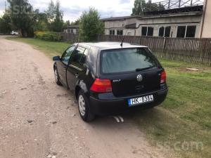 Melns Volkswagen Golf 1999 Jūrmala, ar dzinēja tilpumu 1.60 L un nobraukumu 261 tūkst. km par 1150 €, foto 4 vietnē AUTOMOTO.COM.LV
