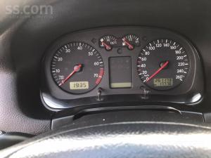 Melns Volkswagen Golf 1999 Jūrmala, ar dzinēja tilpumu 1.60 L un nobraukumu 261 tūkst. km par 1150 €, foto 7 vietnē AUTOMOTO.COM.LV