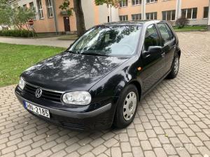 Черный Фольксваген Гольф 1999 в Рига, объемом двигателя 1.90 л и пробегом 450 тыс. км за 1290 €, фото 3 на AUTOMOTO.COM.LV