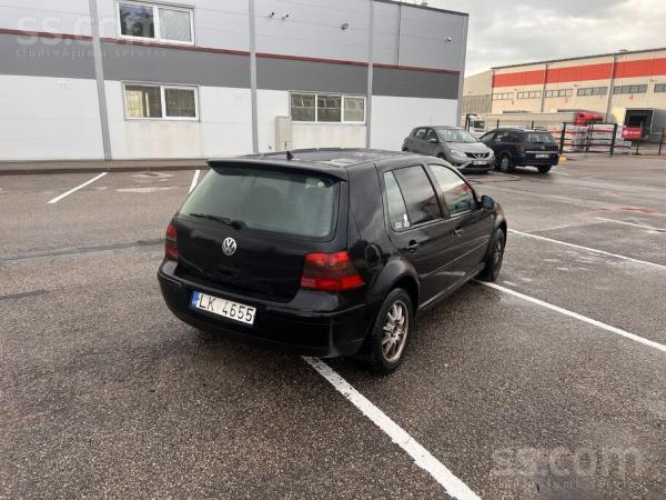Black Volkswagen Golf 1999 in Riga, with an engine capacity of 1.90 L and mileage of 372 thousand km for 795 €, photo 5 on AUTOMOTO.COM.LV