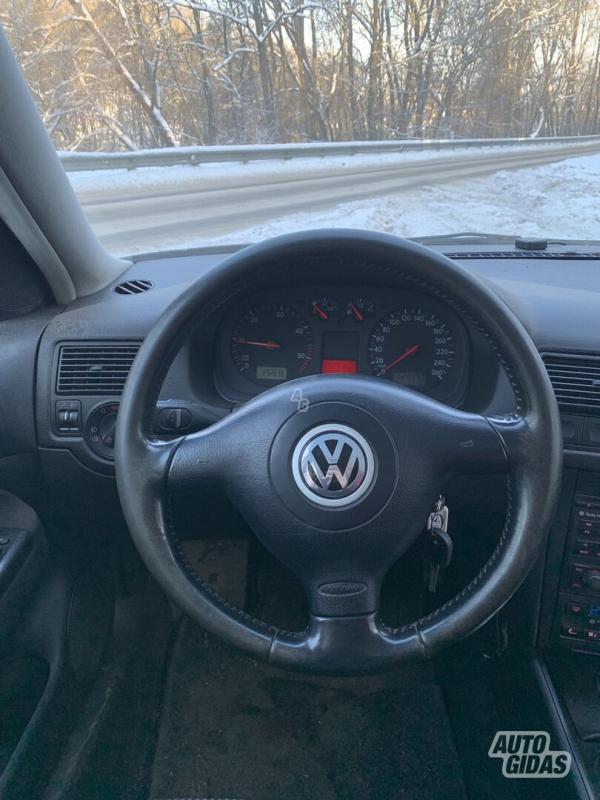 Melns Volkswagen Golf 2000 Kauņa, ar dzinēja tilpumu 1.90 L un nobraukumu 529 tūkst. km par 1950 €, foto 10 vietnē AUTOMOTO.COM.LV