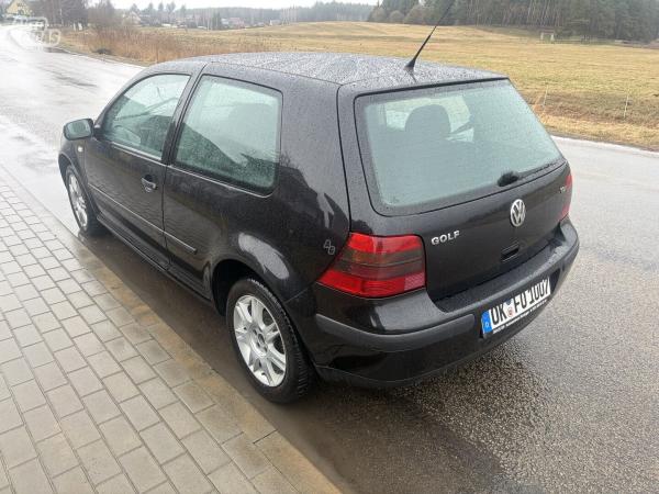 Melns Volkswagen Golf 2000 Lazdijai, ar dzinēja tilpumu 1.90 L un nobraukumu 375 tūkst. km par 1950 €, foto 4 vietnē AUTOMOTO.COM.LV