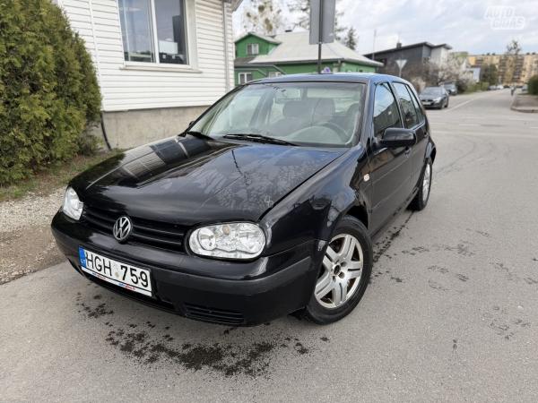 Black Volkswagen Golf 2000 in Kaunas, with an engine capacity of 1.90 L and mileage of 295 thousand km for 700 €, photo 1 on AUTOMOTO.COM.LV