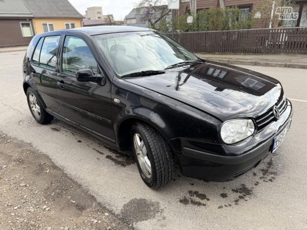 Black Volkswagen Golf 2000 in Kaunas, with an engine capacity of 1.90 L and mileage of 295 thousand km for 700 €, photo 3 on AUTOMOTO.COM.LV