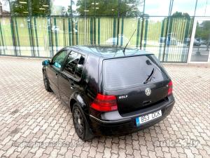 Black Volkswagen Golf 2000 in Tallinn, with an engine capacity of 1.60 L and mileage of 320 thousand km for 1599 €, photo 3 on AUTOMOTO.COM.LV