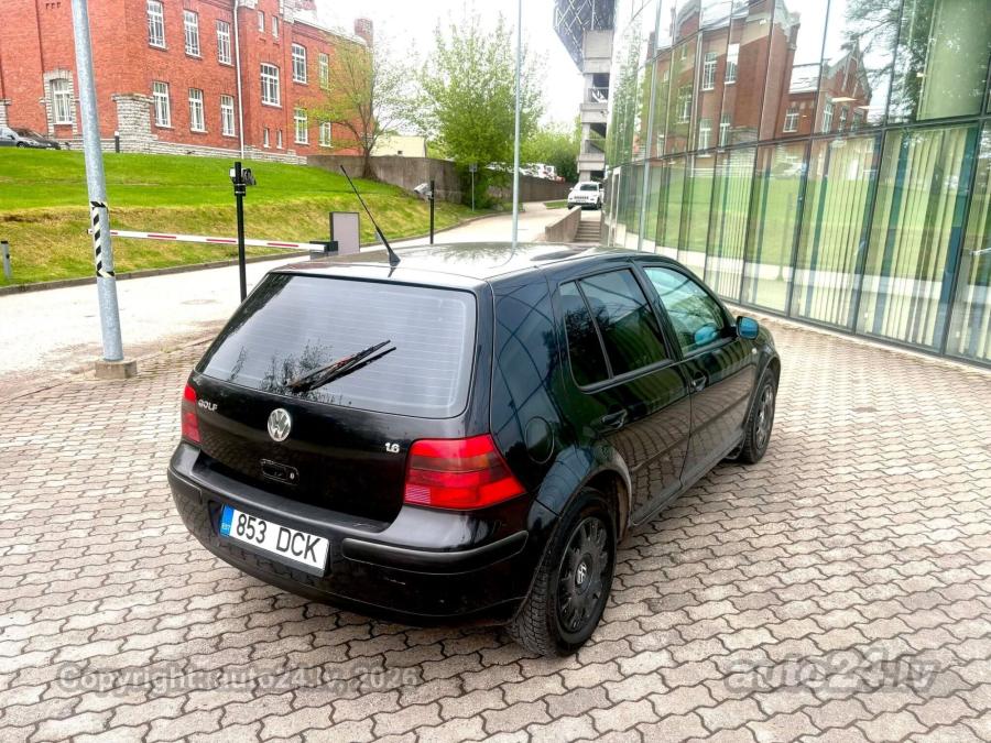 Black Volkswagen Golf 2000 in Tallinn, with an engine capacity of 1.60 L and mileage of 320 thousand km for 1599 €, photo 5 on AUTOMOTO.COM.LV