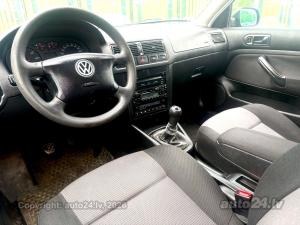Black Volkswagen Golf 2000 in Tallinn, with an engine capacity of 1.60 L and mileage of 320 thousand km for 1599 €, photo 9 on AUTOMOTO.COM.LV
